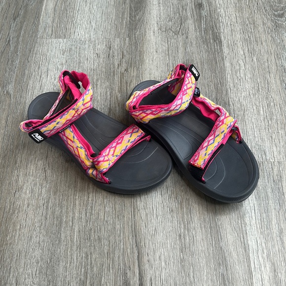 Air Balance | Shoes | Pink Tribal Print Velcro Sandals Girls Size 33 ...